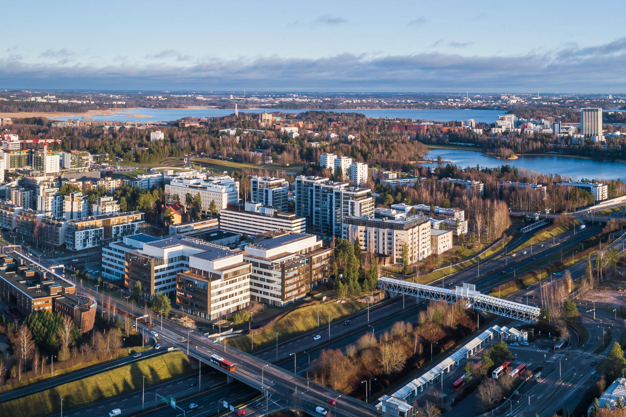 Tapiolan Hohka, Revontulenkuja, Espoo