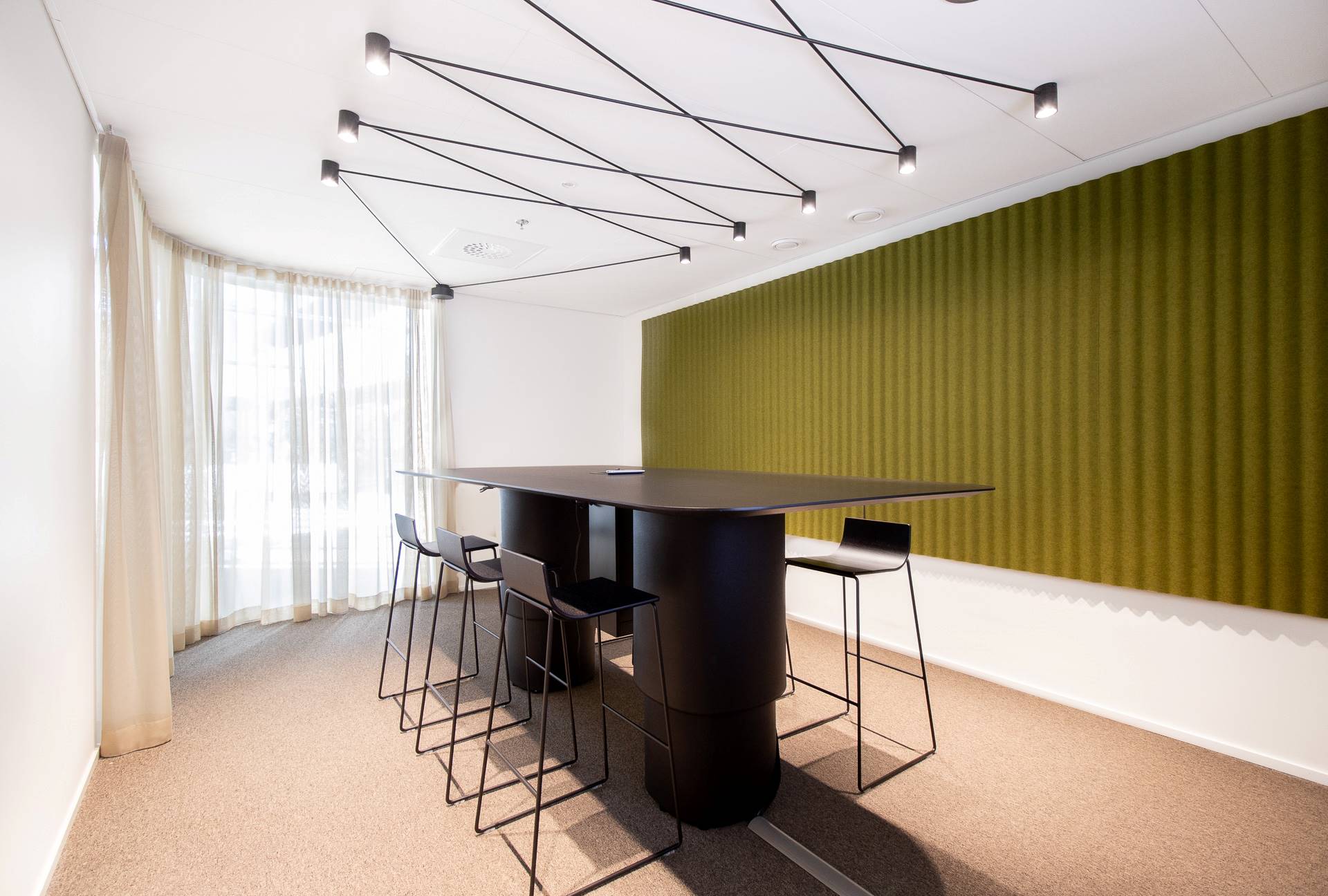 Tapiolan Hohka, Revontulenkuja, Espoo